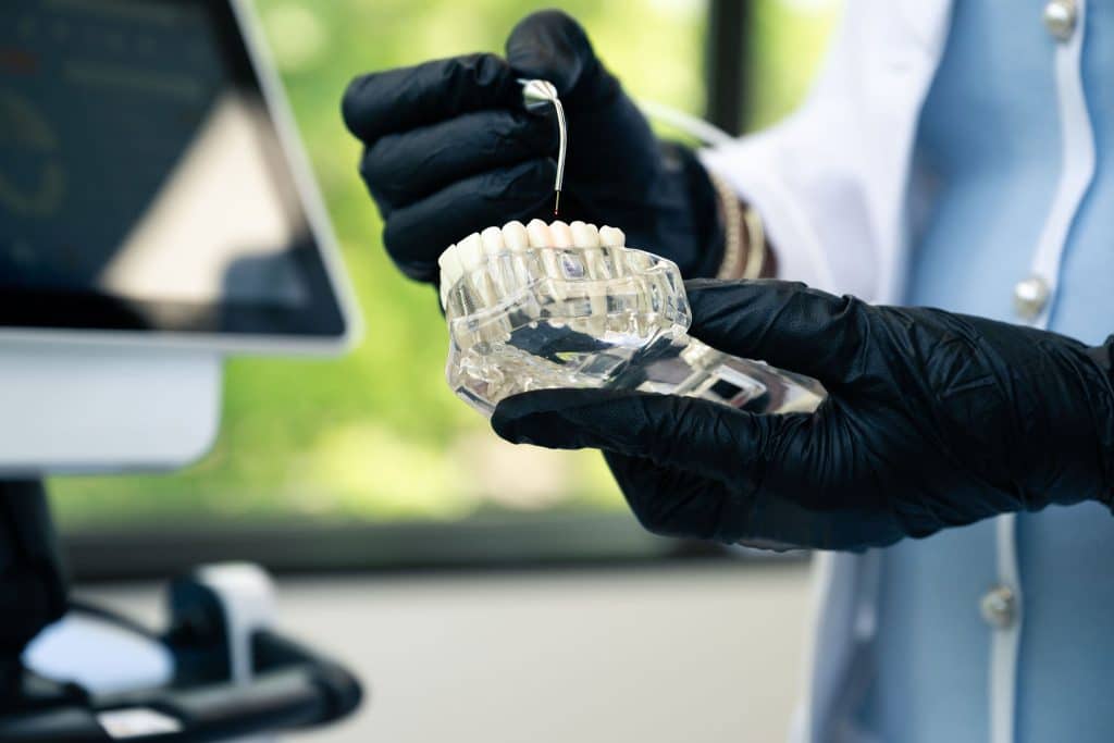 Periodontist Greenwich, CT - Traynor Periodontics & Dental Implants